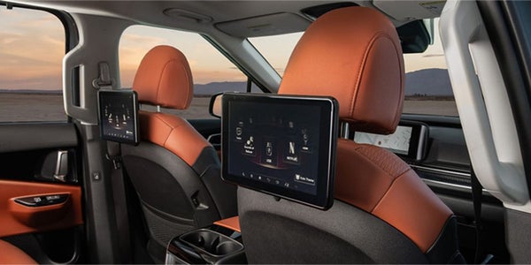 The Newest Kia Carnival Minivan in Herrnstein Kia in OH